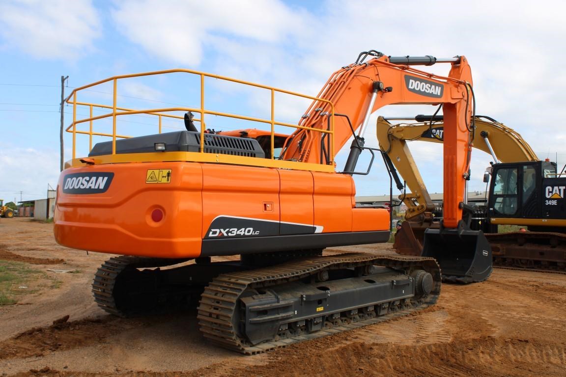 2021 DOOSAN DX340LC for sale