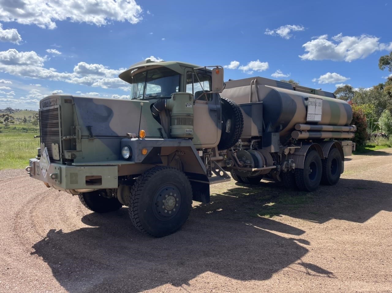 1985 MACK R6X6 MILITARY 6X6 MILITARY FUEL TANKER for sale
