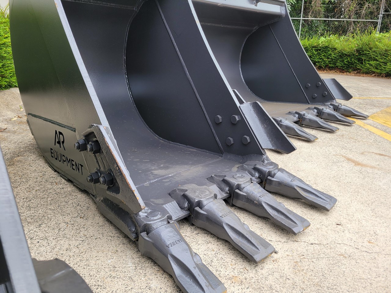 2022 AR EQUIPMENT 24-30T 300MM GENERAL PURPOSE BUCKET for sale (refcode ...