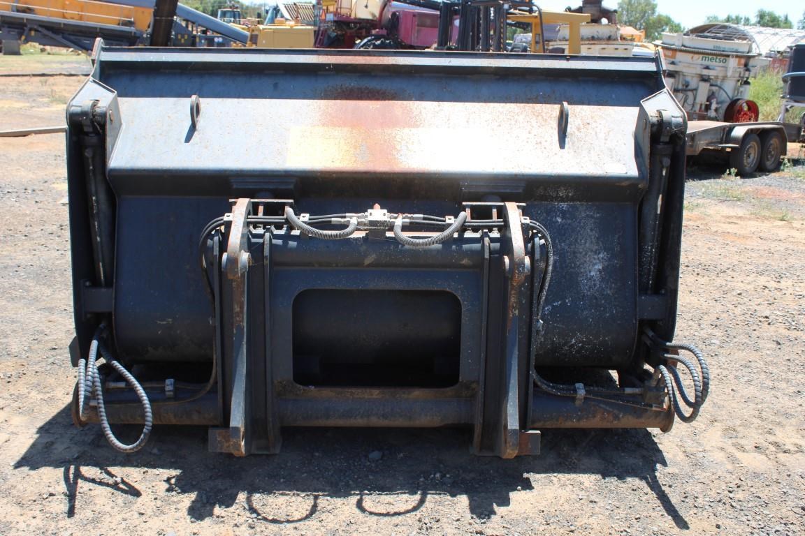 2015 SBA ROLL OVER BUCKET for sale