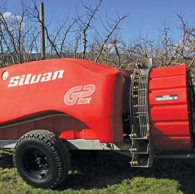 SILVAN 4,000L G2E SUPAFLO TRAILED SPRAYER WITH POWERHEAD FAN - MIN ...