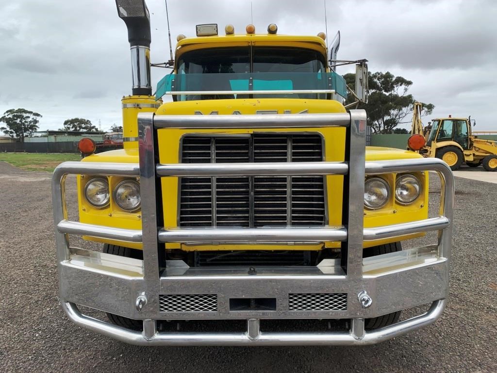 MACK VALUELINER for sale