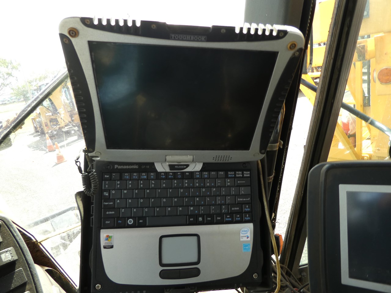 2011 JCB FASTRAC 3230 6X4 SPREADER for sale