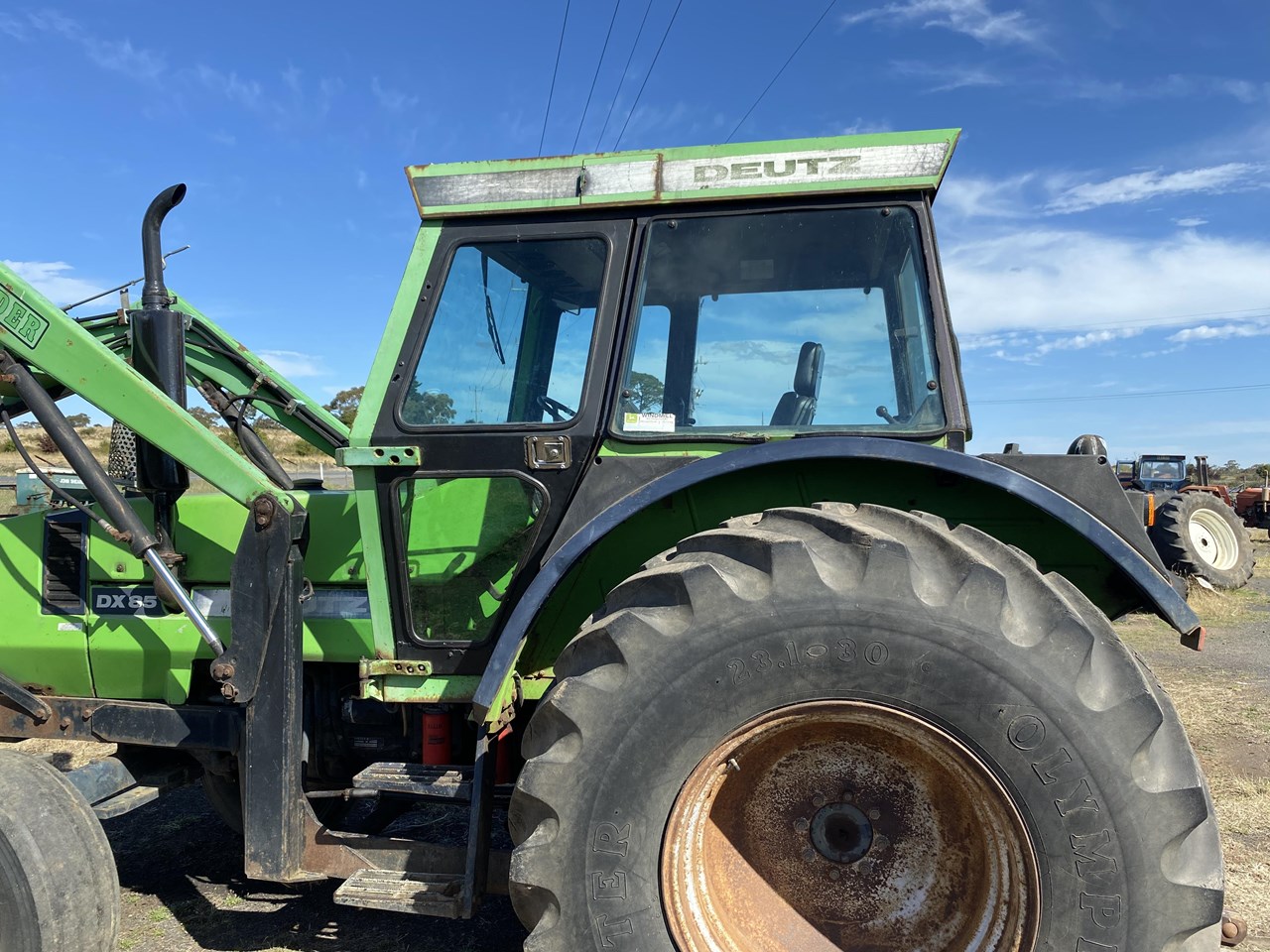 DEUTZ DX85 TRACTOR. WITH LOADER for sale (refcode TA1165630)