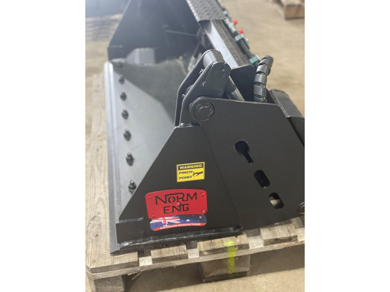 2022 NORM ENGINEERING NEW NORM 4 IN 1 BUCKET ASV 1250MM ASV Bucket for ...