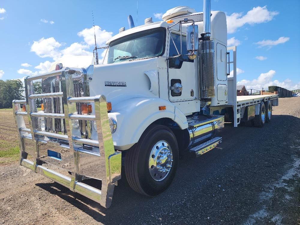 2004 KENWORTH T404 SAR 500HP , AUTO , 90T , 7.5MTR TRAY for sale