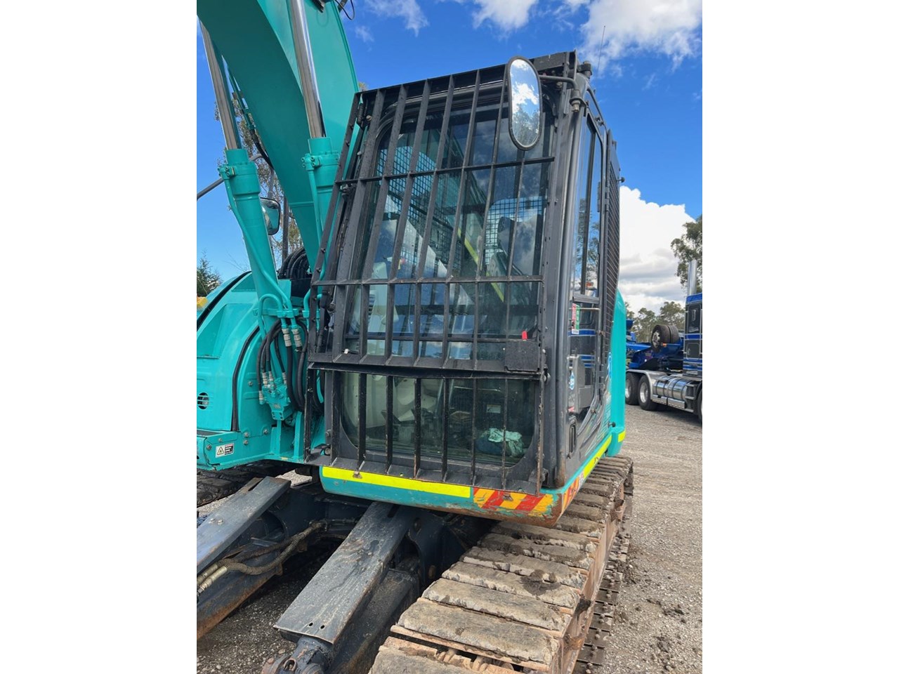 2016 KOBELCO SK135SR-3 for sale
