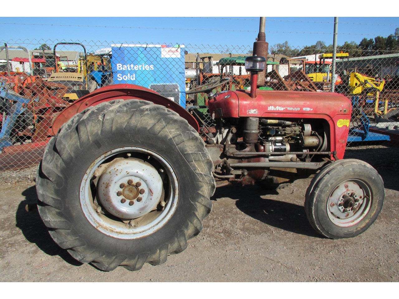 MASSEY FERGUSON 35 TRACTOR 3 CYLIINDER DIESEL for sale (refcode TA1176750)