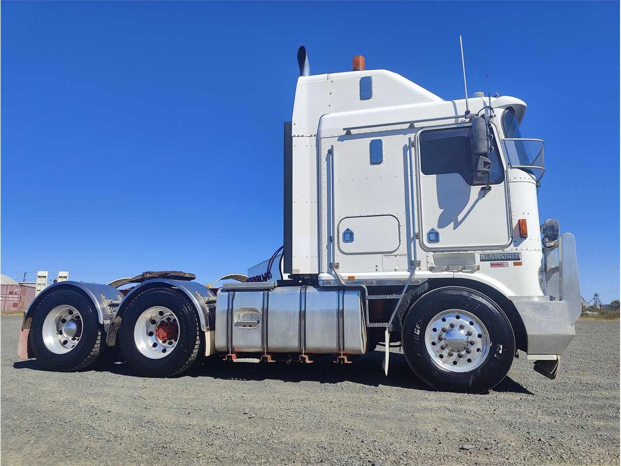 2005 KENWORTH K104 for sale