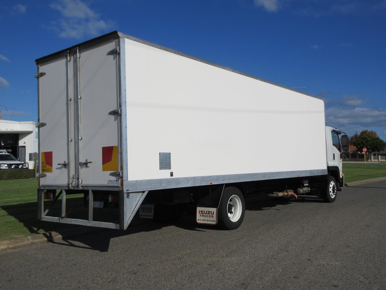 ISUZU FTR900 AMT for sale