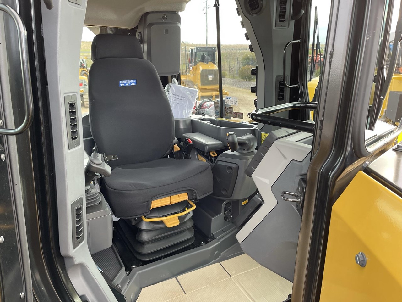 2022 CATERPILLAR D6 NEXT GEN LGP for sale