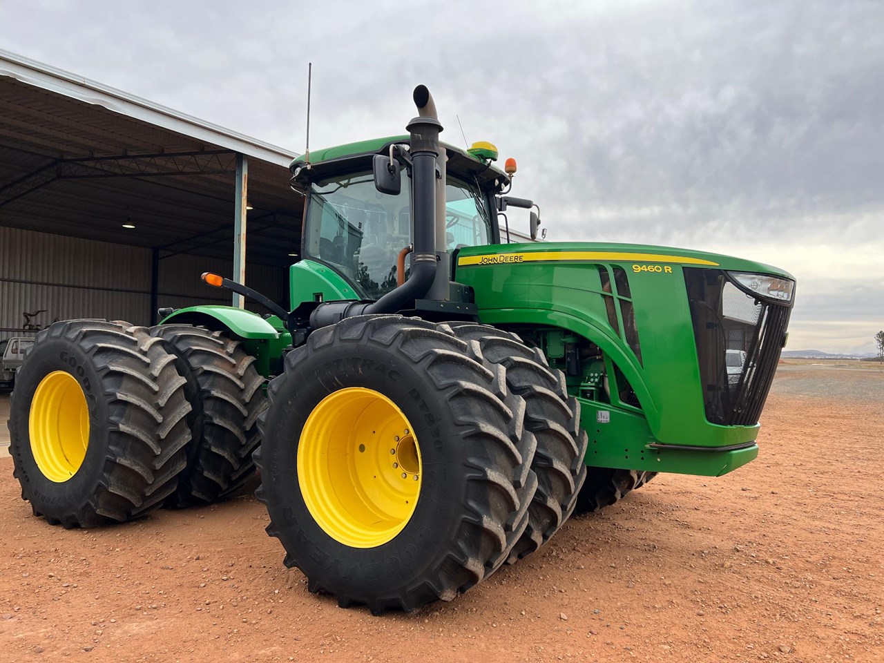 JOHN DEERE 9460R for sale (refcode TA1180248)