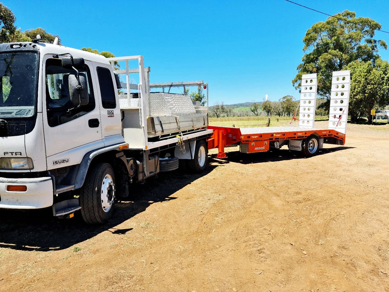 2021 FREIGHTMORE SINGLE AXLE 16T TAG TRAILER for sale