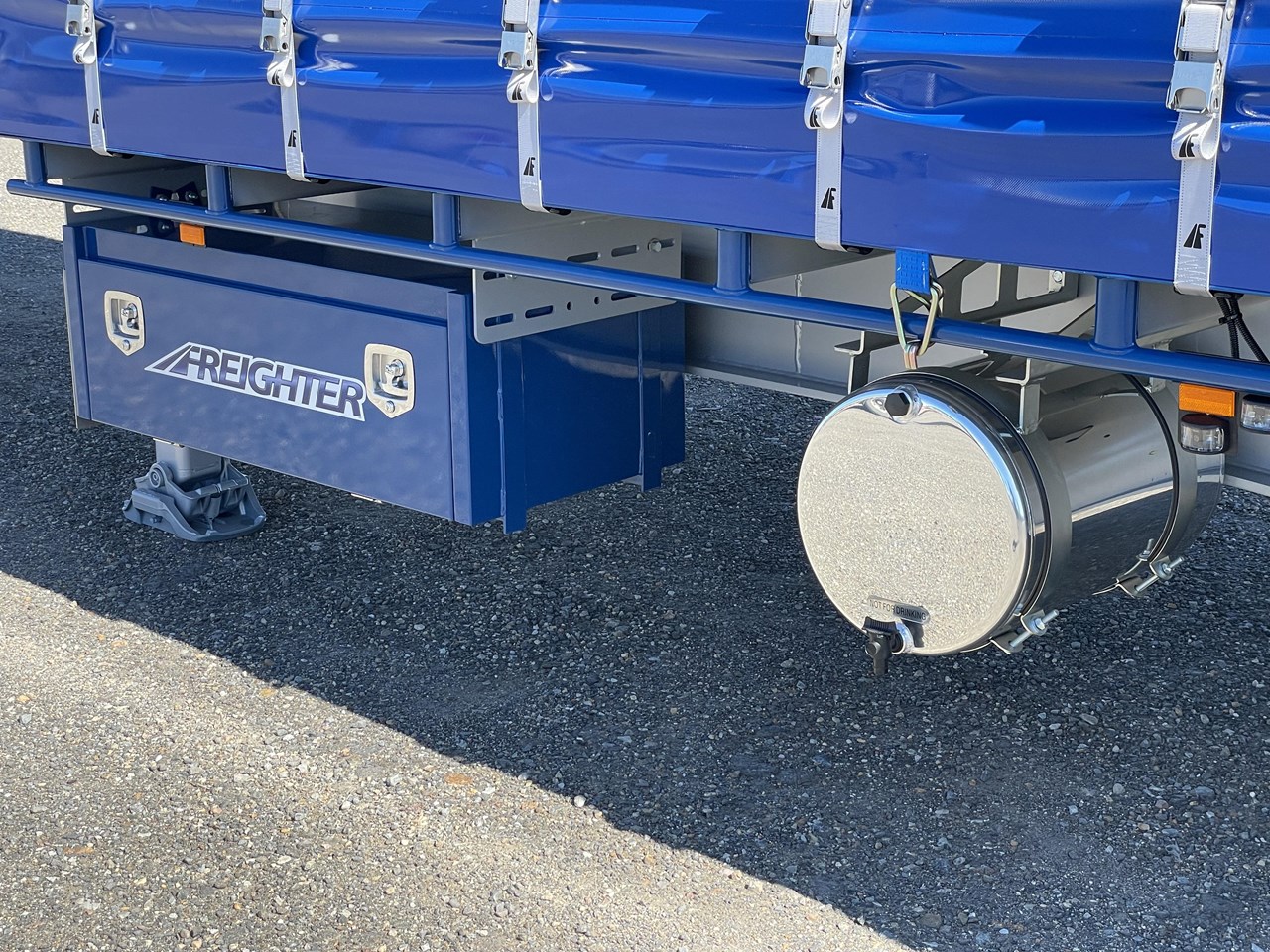 2023 MAXITRANS 45FT DROP DECK CURTAINSIDER TRAILER WITH MEZZ DECKS for sale