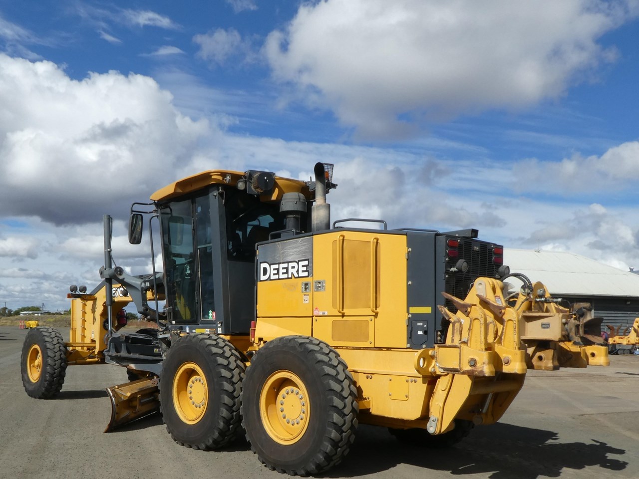 2013 JOHN DEERE 670GP GRADER for sale
