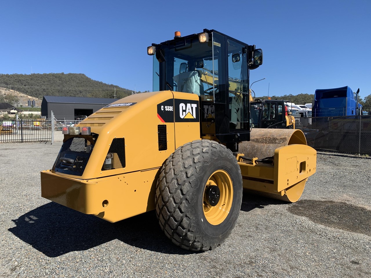 2011 CATERPILLAR CS533E XT for sale
