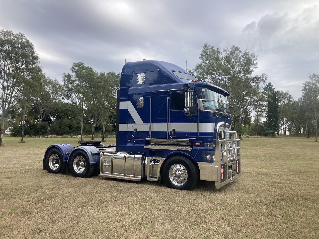 2015 KENWORTH K200 AERODYNE Big Cab for sale