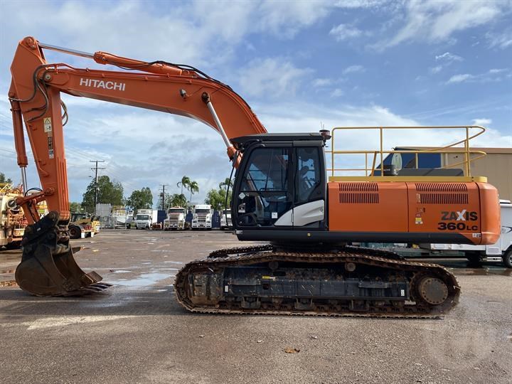 2018 HITACHI ZX360LC-5B for sale