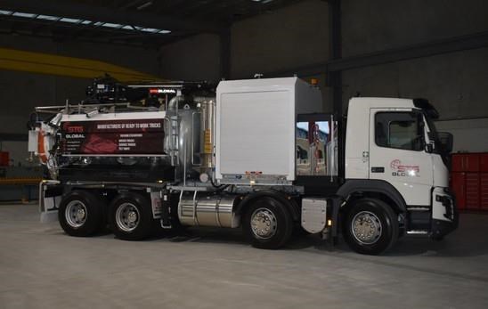 2023 VOLVO FMX11 8,000Lt NDD Jetter Combo for sale