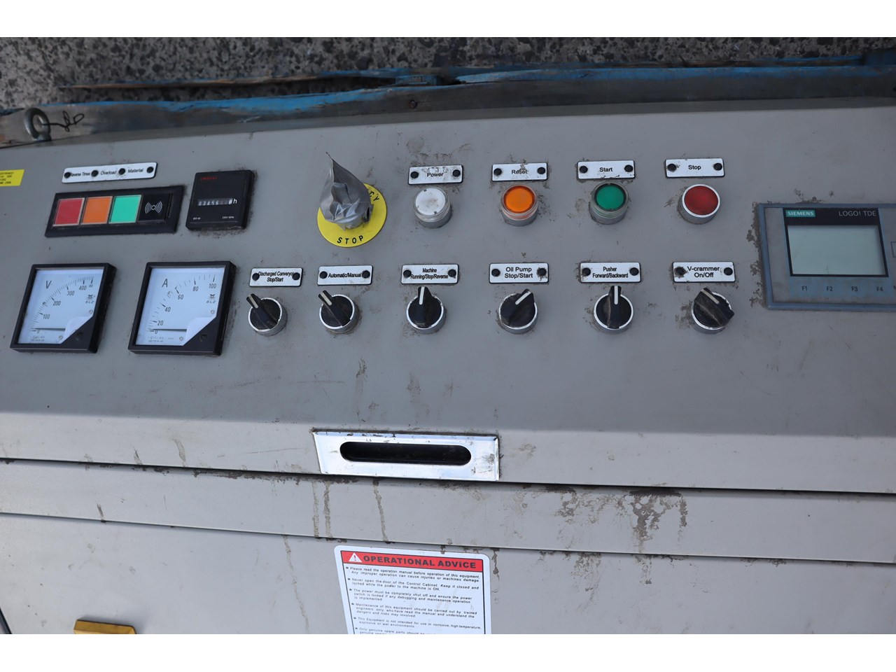 GENOX V1000 INDUSTRIAL SINGLE SHAFT SHREDDER WITH CRAMMER - 60HP for sale