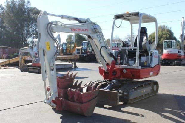 2016 TAKEUCHI TB228 TAKEUCHI TB228 for sale