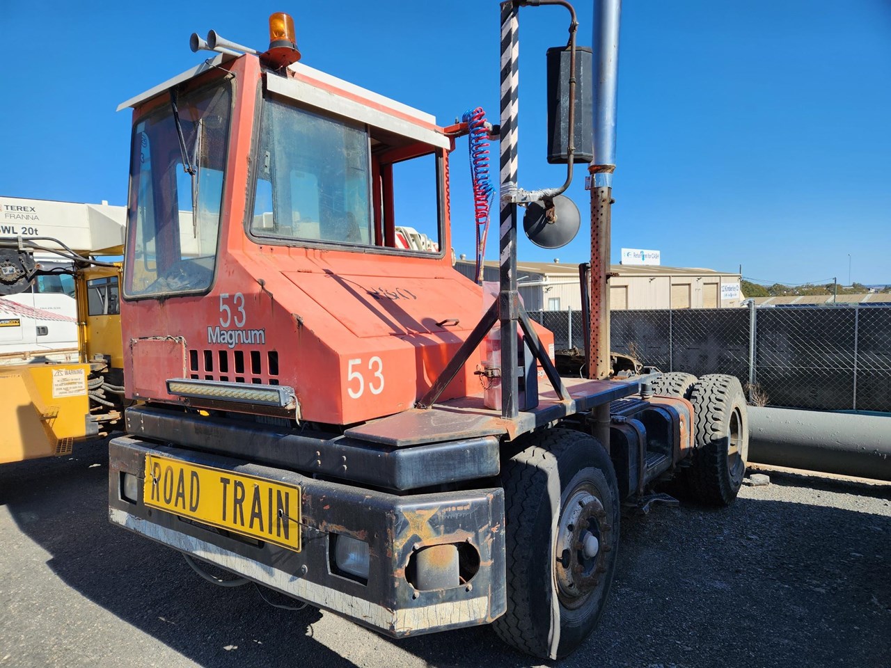 SISU TERMINAL TRACTOR for sale