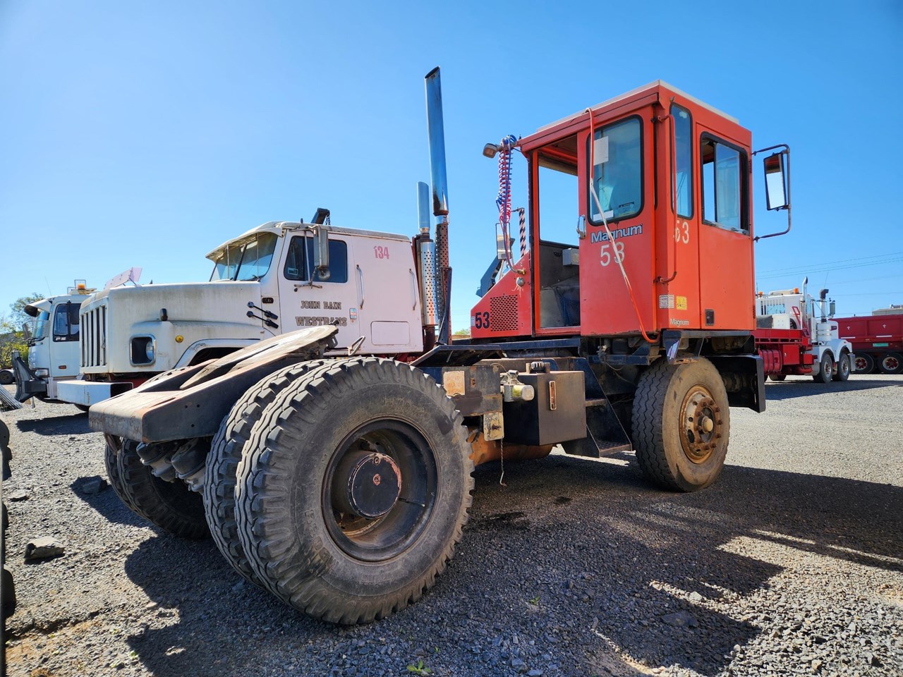 SISU TERMINAL TRACTOR for sale