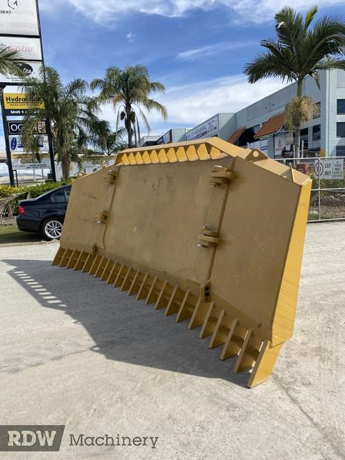 2023 CATERPILLAR 950M STICK RAKE for sale