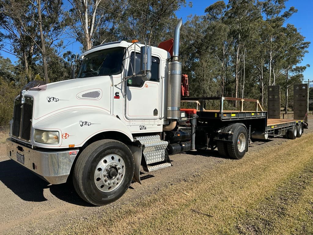 2003 KENWORTH T350 for sale (refcode TA1185488)