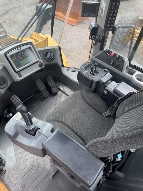 2017 CATERPILLAR 972M for sale