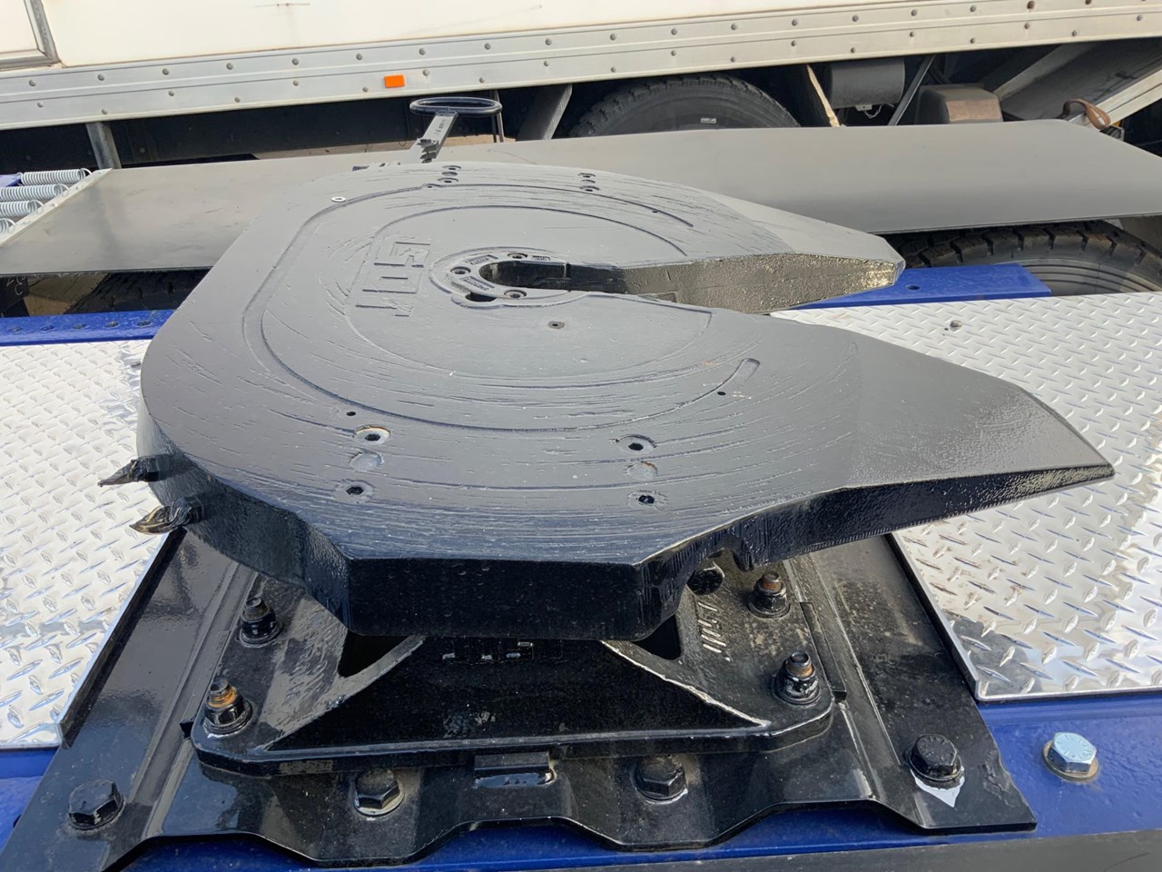 2013 KENWORTH K200 k200 Twin steer 8 wheeler for sale