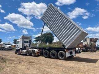 1900 CUSTOM TIPPING SKEL for sale (refcode TA1150989)