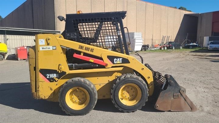 2017 CATERPILLAR 216B for sale