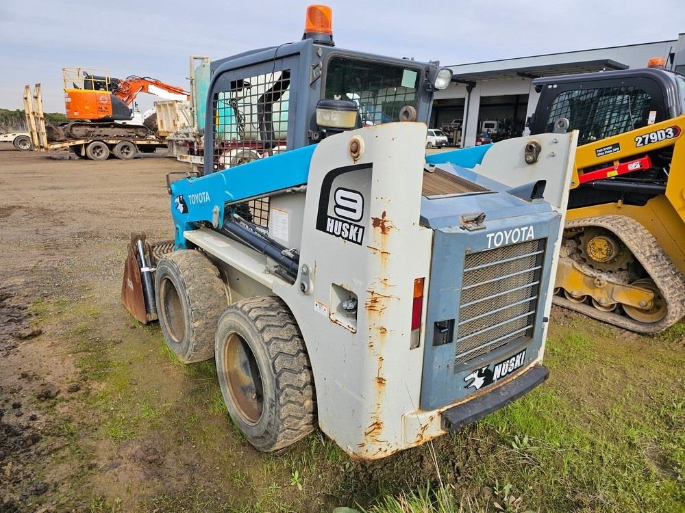 2014 TOYOTA HUSKI 5SDK9 for sale