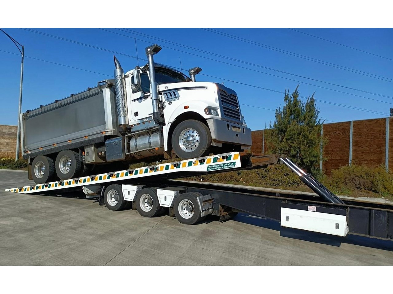 2011 CUSTOM B DOUBLE SLIDE/TILT SEMI TRAILER for sale