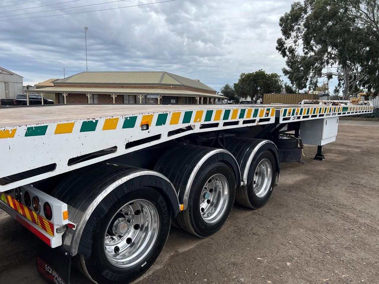 2011 CUSTOM B DOUBLE SLIDE/TILT SEMI TRAILER for sale