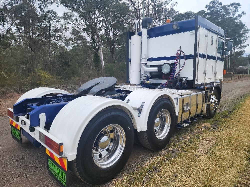 2003 KENWORTH K104 FLAT ROOF CUMMINS 18SP for sale
