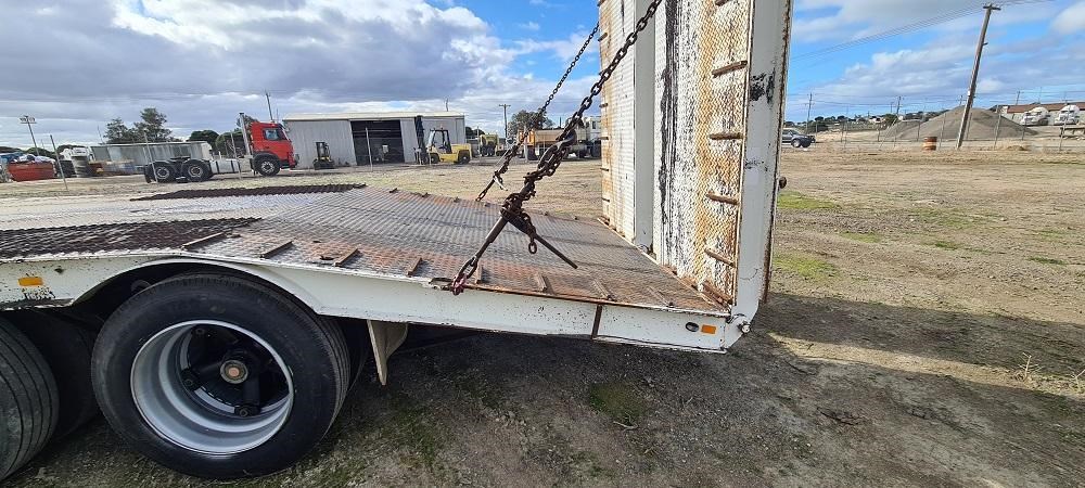 2000 AIR RIDE TRI AXLE DROP DECK - FLOAT for sale