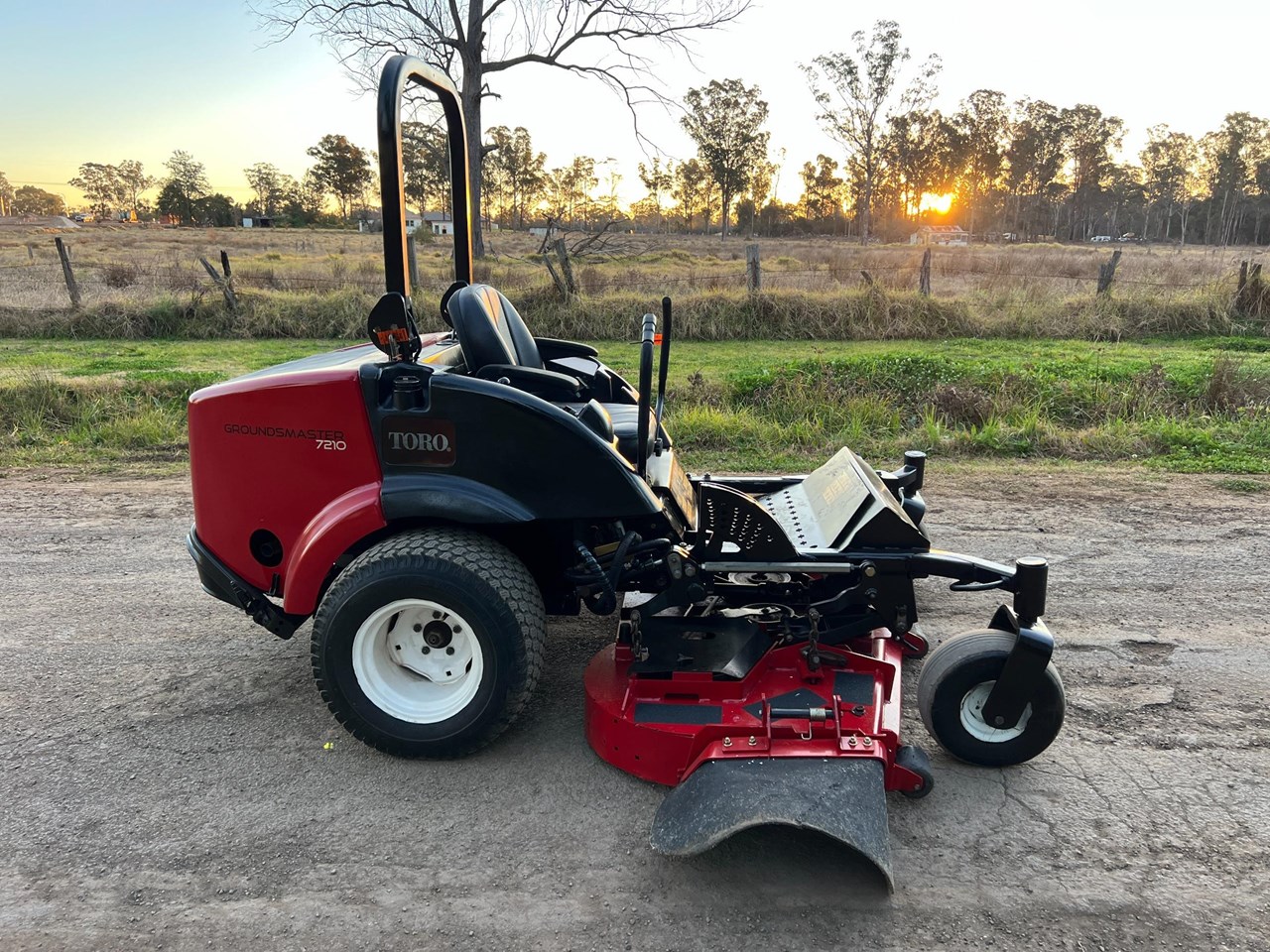 2017 TORO GROUNDSMASTER 7210 for sale