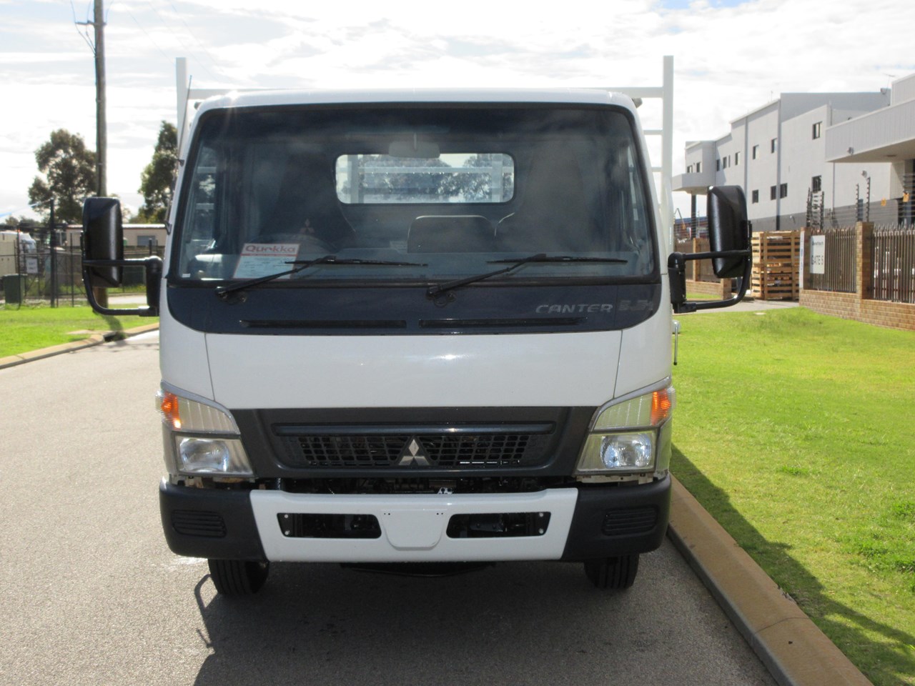 FUSO CANTER FE84 for sale