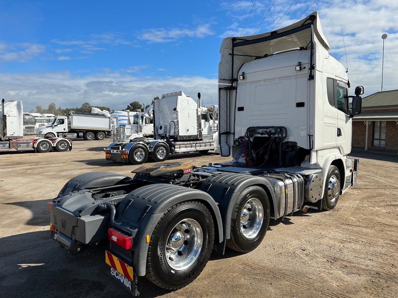 2017 SCANIA R560 for sale