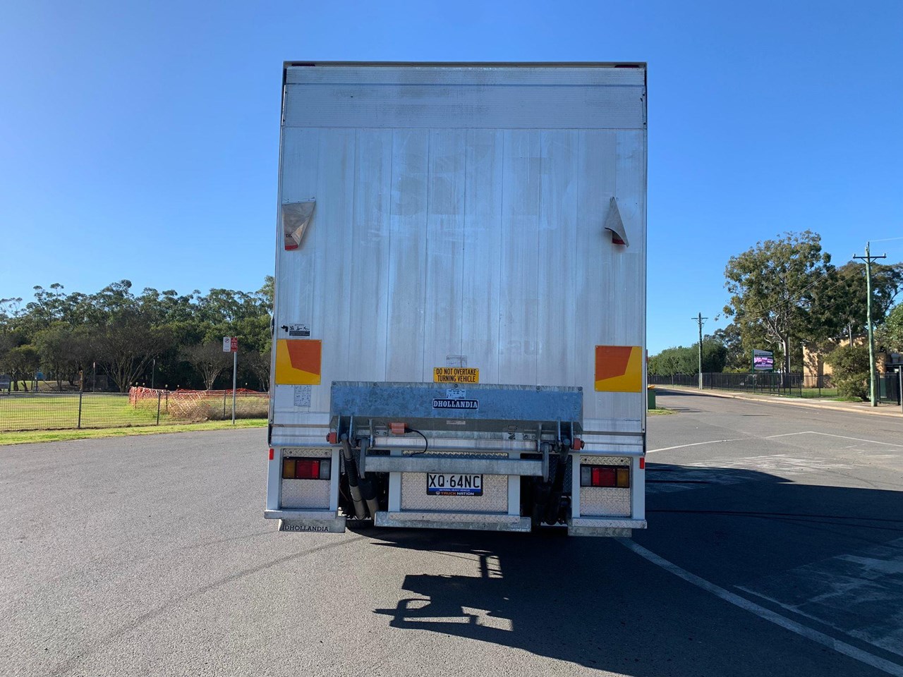 2017 ISUZU FSD 140/120-260 AUTO LWB for sale