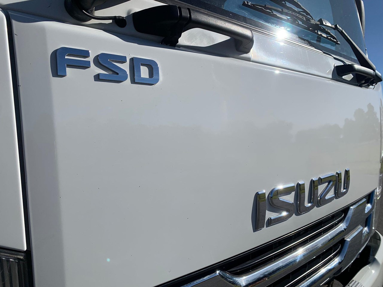 2017 ISUZU FSD 140/120-260 AUTO LWB for sale