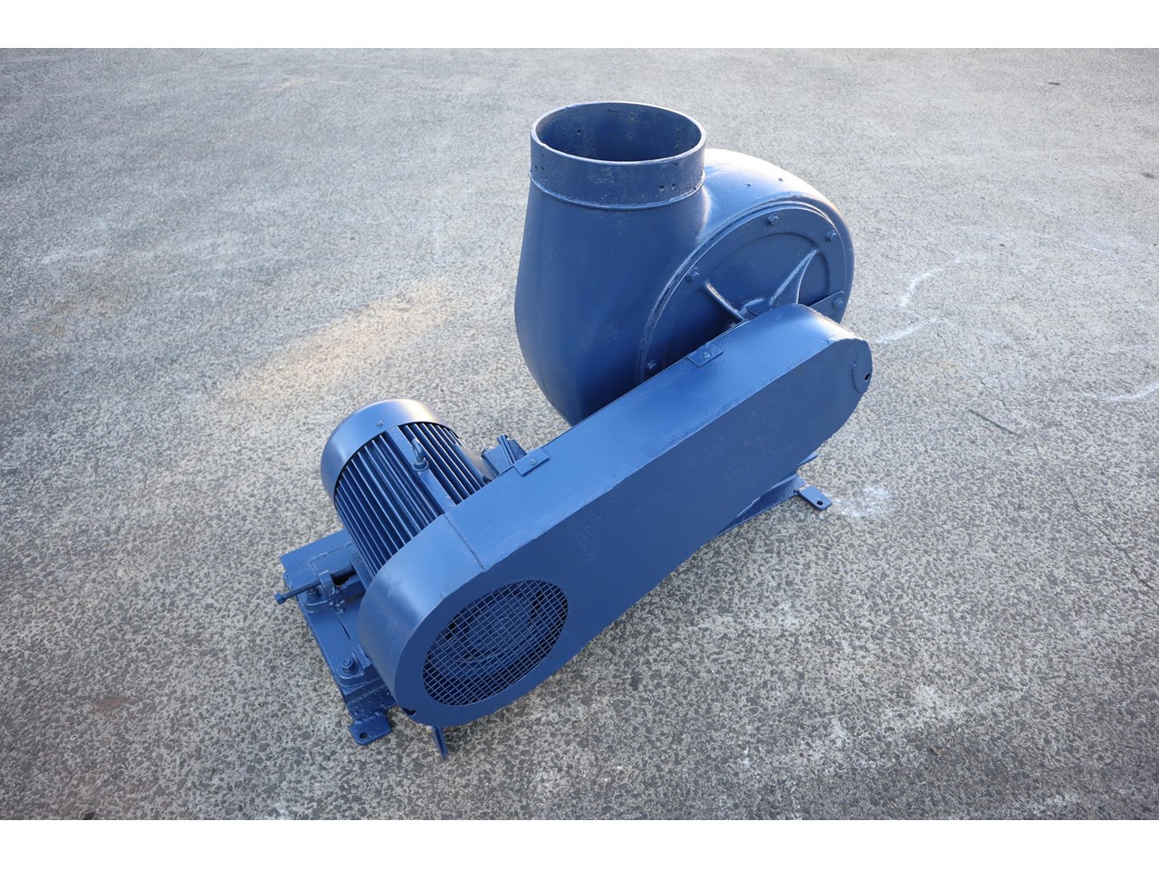 BELT DRIVEN CENTRIFUGAL PADDLE BLOWER FAN 4.5KW for sale