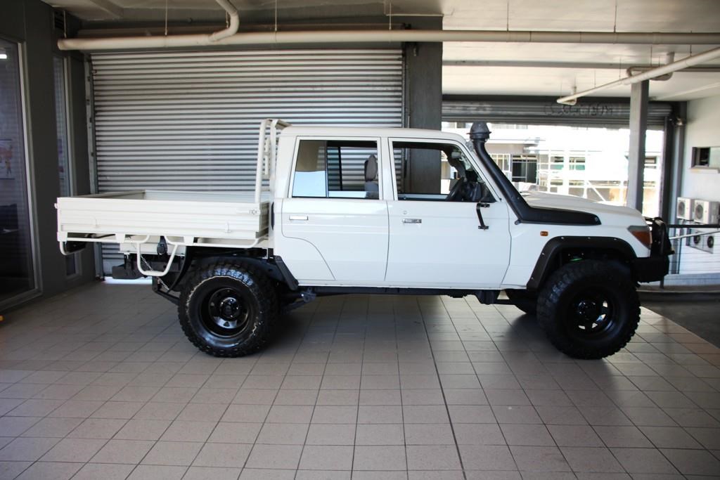 2018 TOYOTA LANDCRUISER VDJ79 for sale (refcode TA1189991)