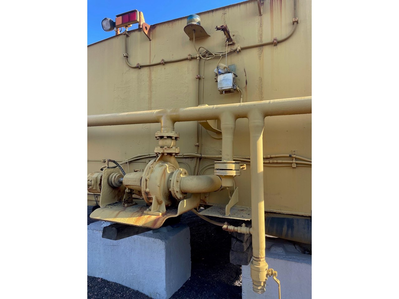 CUSTOM BUILT 45,000L WATER TANK TO SUIT CAT 773 WATER TANK 45,000 LITRE ...