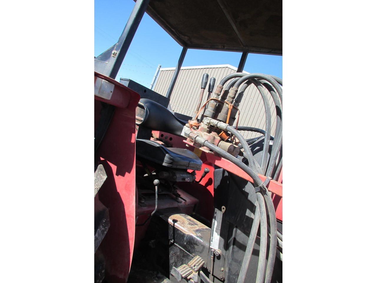 CASE 3230 TRACTOR FRONT END LOADER FORKS & BUCKET for sale (refcode ...