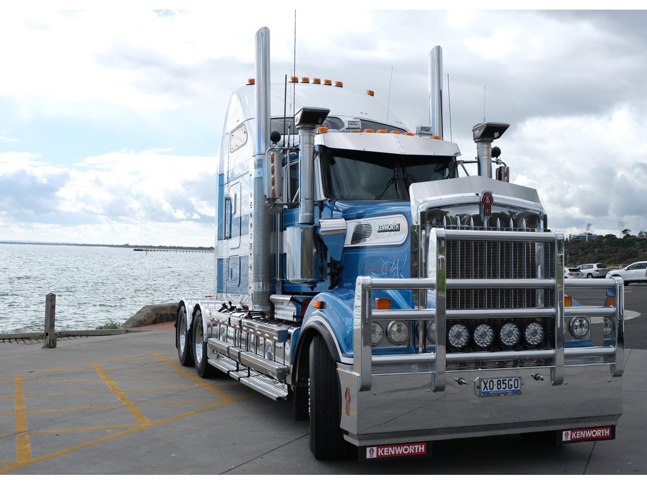 2017 KENWORTH T909 T909 for sale