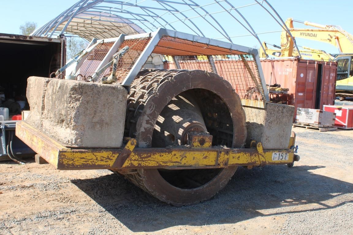 2000 CUSTOM GRID ROLLER for sale