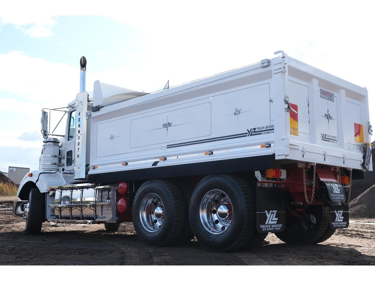 2011 KENWORTH T409 SAR 409 SAR for sale